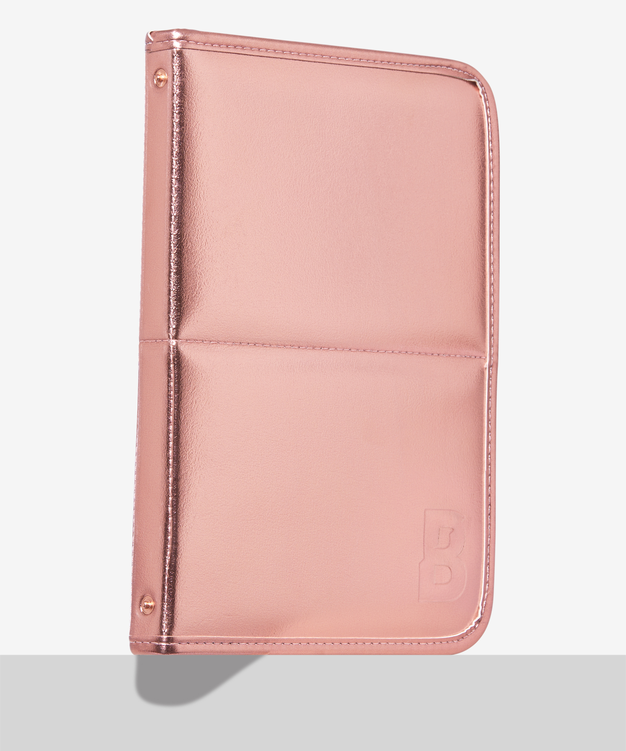 By BEAUTY BAY Rose Glow 18 Piece Brush Set With Brush Stand at BEAUTY BAY