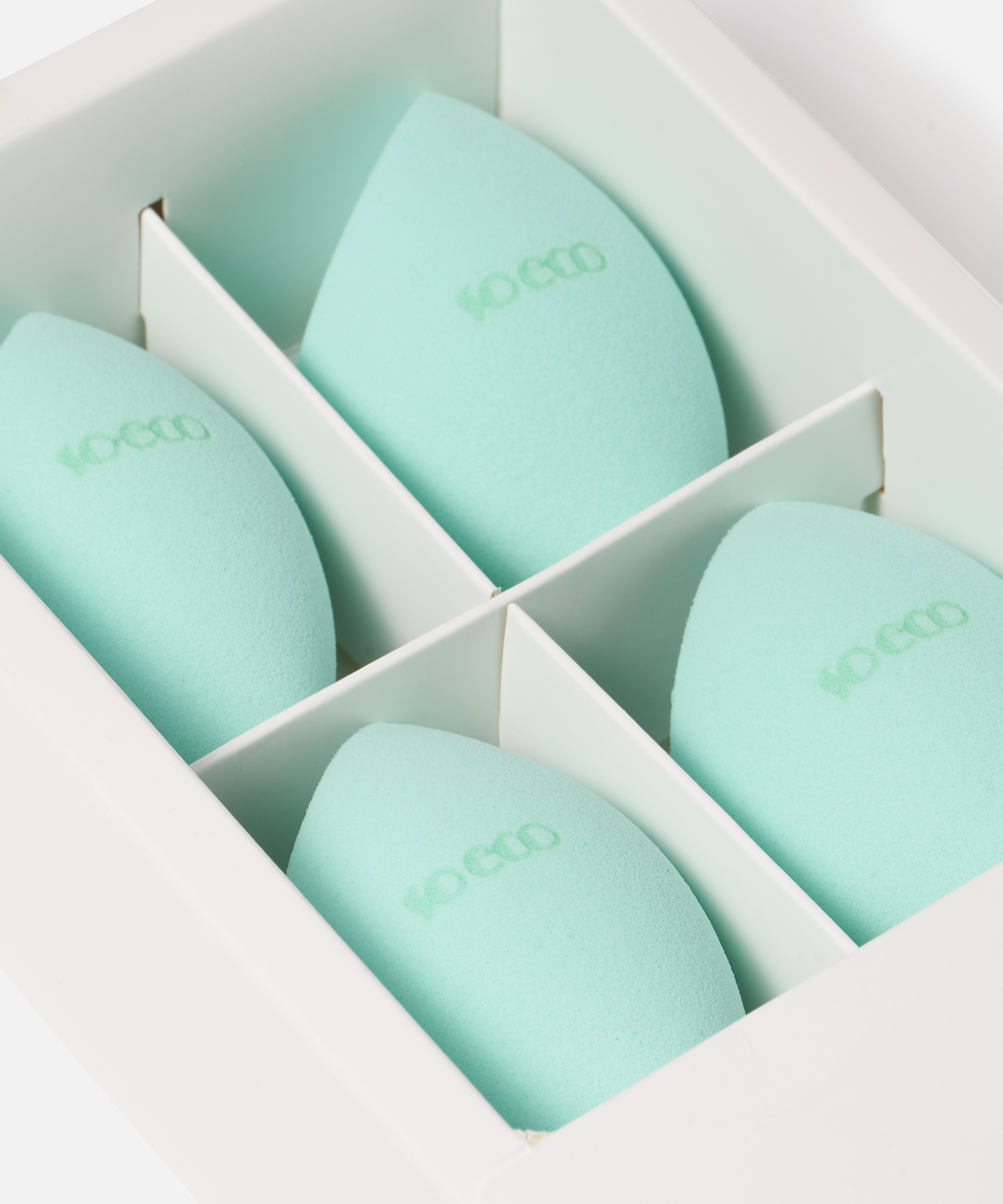 So Eco Definer Sponge Set at BEAUTY BAY