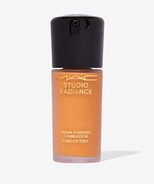 MAC Cosmetics Studio Radiance Serum Powered Foundation - NC45 at BEAUTY BAY