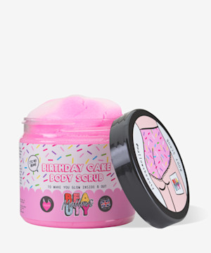 Mallows Beauty Birthday Cake Body Scrub at BEAUTY BAY