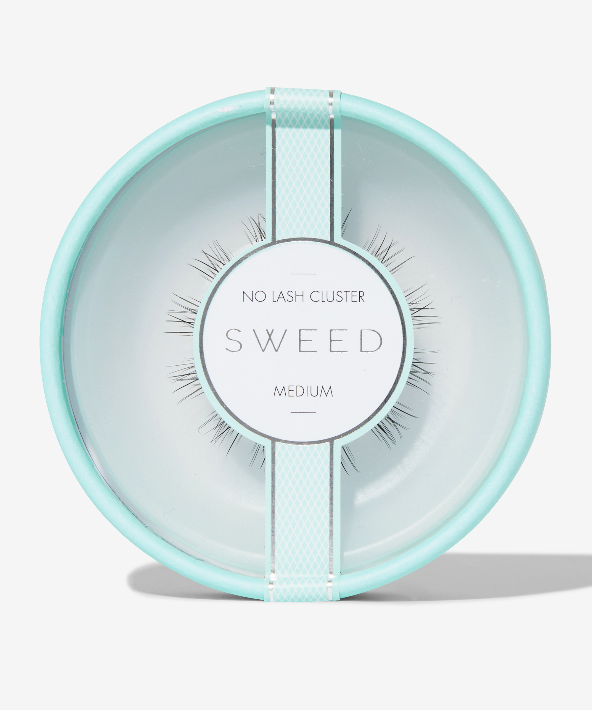 Sweed No Lash Cluster - Medium at BEAUTY BAY