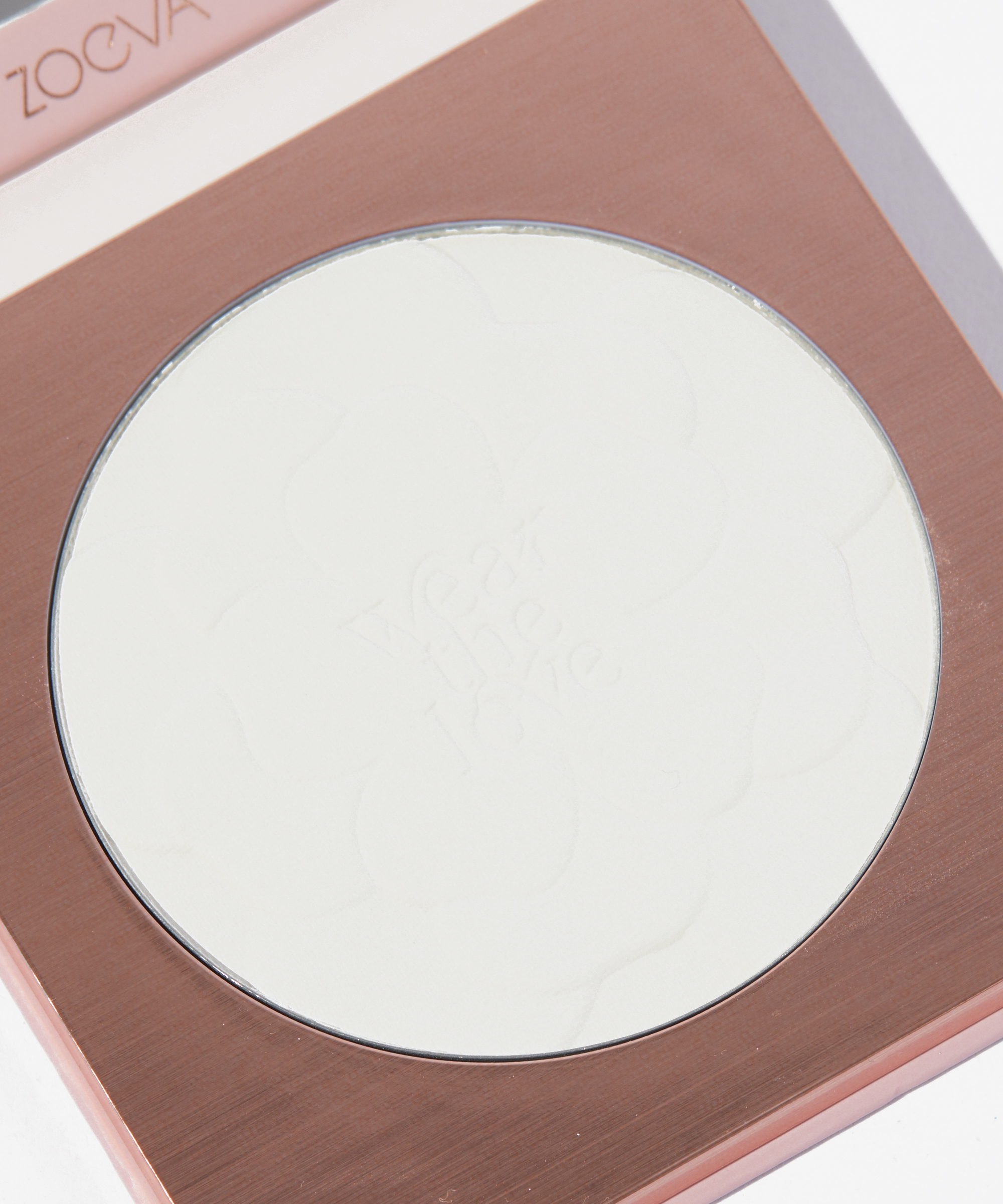 ZOEVA Set & Forget Translucent Powder at BEAUTY BAY